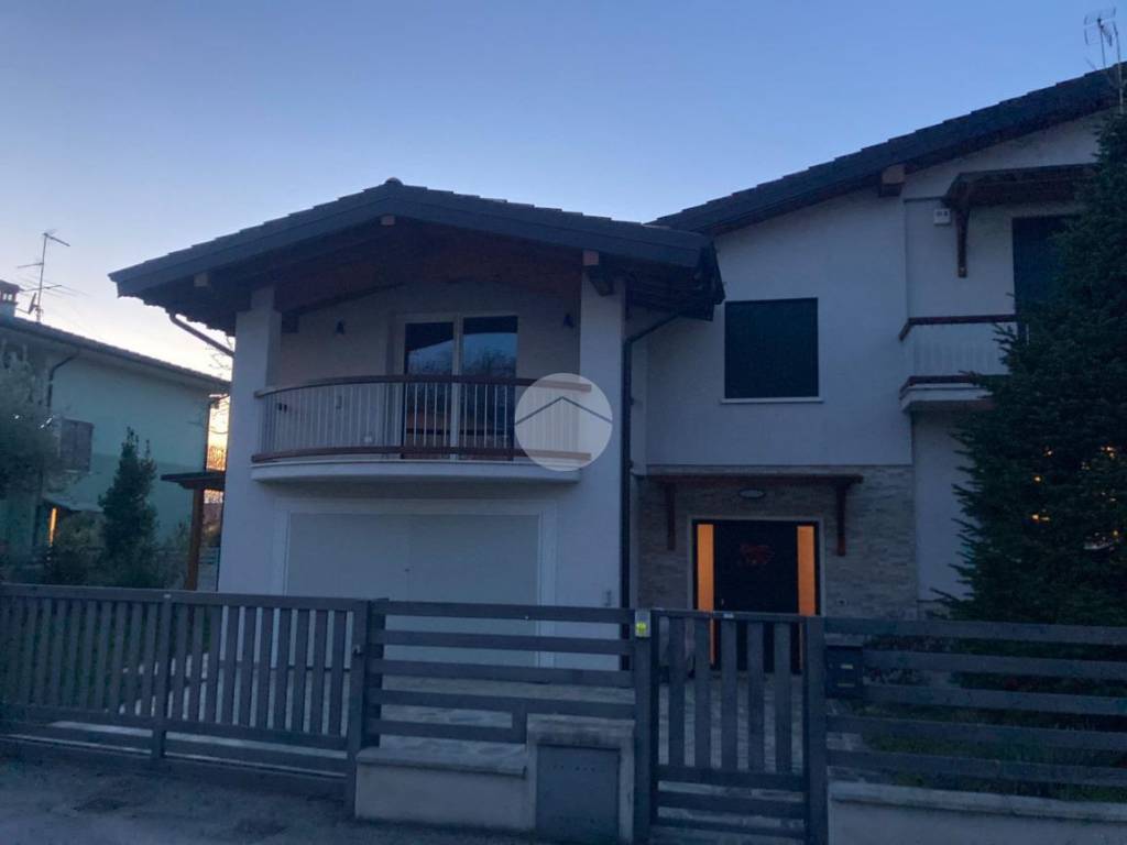 Sale Two-family villa in piazza Mazzini 30 Capriano del Colle ...