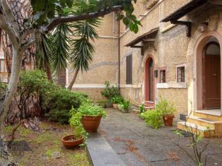 Ville con giardino in vendita in zona Garbatella, Roma - Immobiliare.it