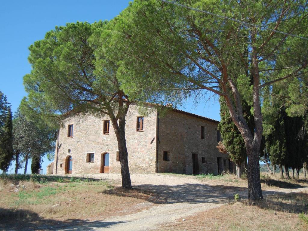 Affitto Casale Panicale. Ottimo stato, 500 mq, rif. 82246456